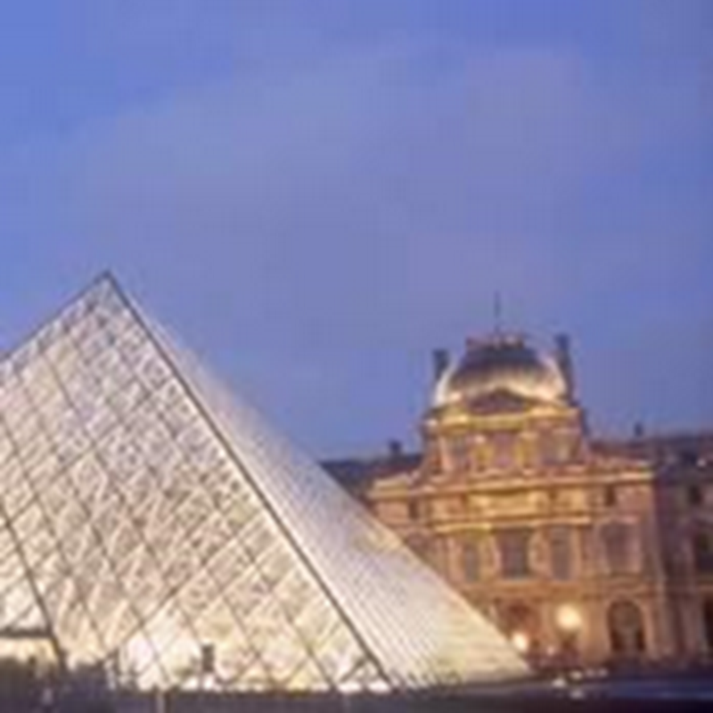 Da Vinci Code - Une promenade au Louvre entre fiction et réalité ...